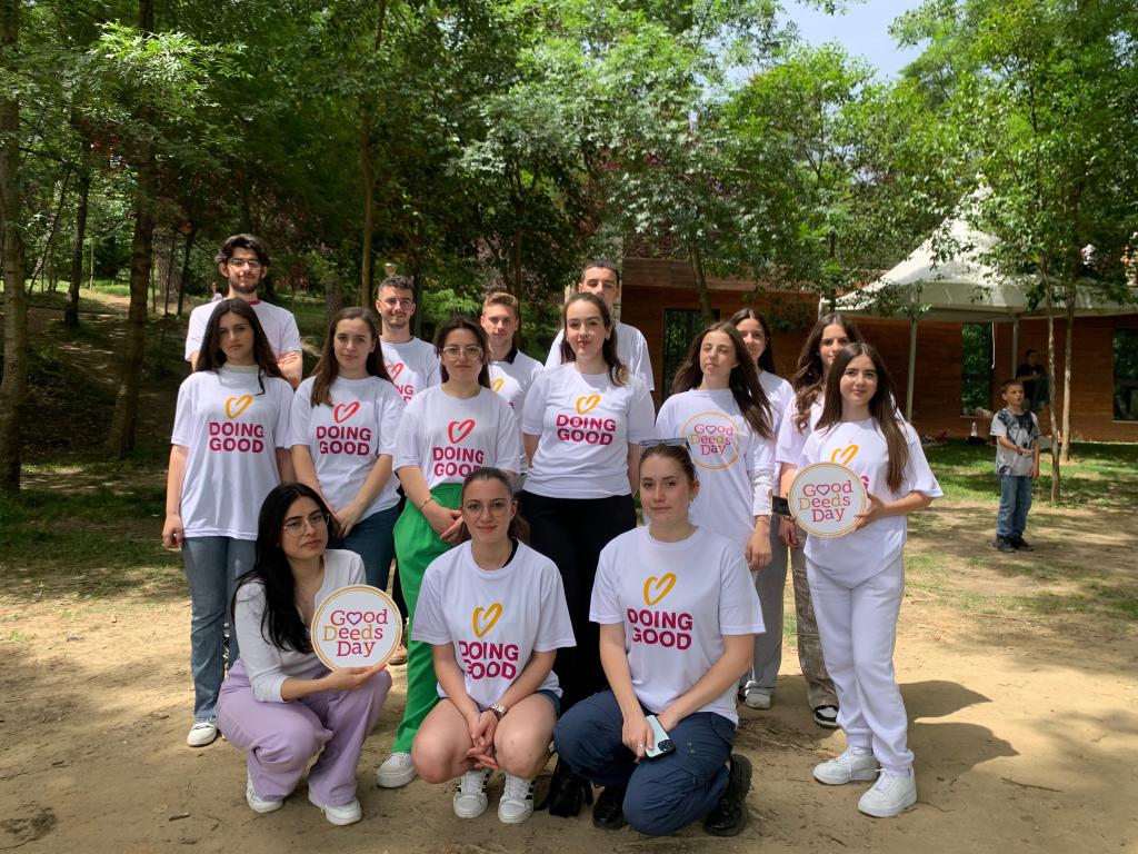 Students Driving Positive Change: Youth Empowering Communities - Good ... Students Driving Positive Change: Youth Empowering Communities - Good ...